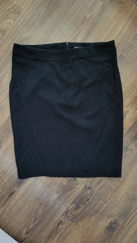 Класична спідниця S — ціна 100 грн у каталозі Міні спідниці Купити жіночі речі за доступною