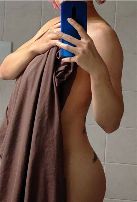Instagram Olly Esse Nude Photo The Fappening Leaked Photos