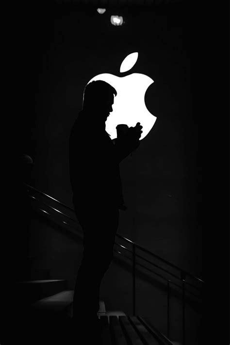 Inside Apple A Swot Analysis Of The Tech Giant By Chrissie