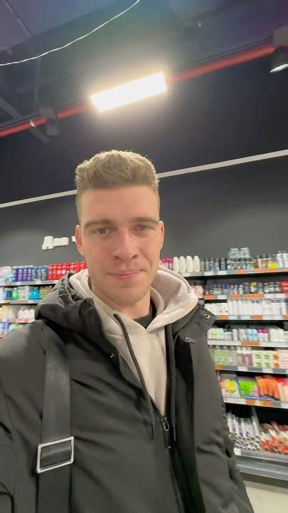 Часи змінюються можливості також Youtube