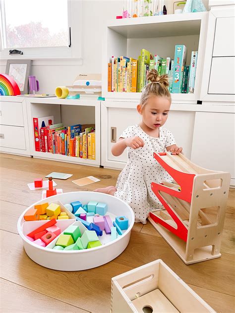 goodnight fox rainbow color sorting tray