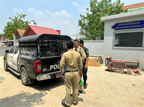 កម្លាំងនគរបាលក្រុងប៉ោយប៉ែតបញ្ជូនជនសង្ស័យមួយសំបុកទៅស្នងការដ្ឋានខេត្តដើម្បីចាត់ការតាមច្បាប់