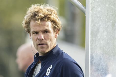 Van Driel Stopt Als Jeugdbondscoach Heb Te Veel Steken Laten Vallen