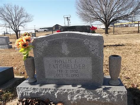 Phyllis Edna Burdick Batchelder 1932 1990 Memorial Find A Grave