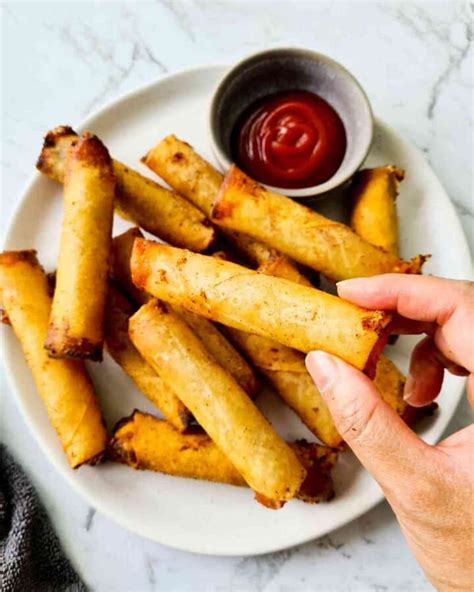 Cheeseburger Spring Rolls Casually Peckish