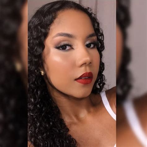 Layla Mendes (@layla_mendes7) • Threads, Say more