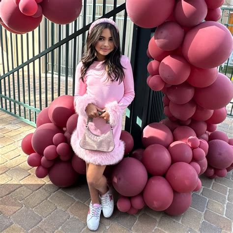 Ava Foley Age Contact For Collabs Viewers Ava Connectfame