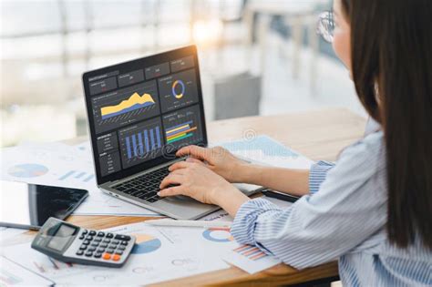 Professional Data Analyst Using Data Visualizations Dashboard On