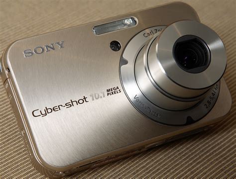 First Cyber-shot to break 10MP barrier | Amateur Photographer