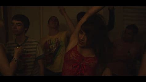 Naked Isidora Simijonovic In Clip