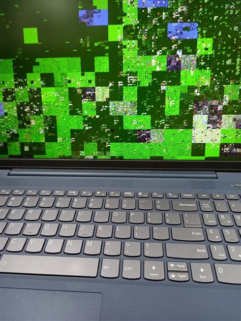 Laptop Display Problem R Lenovo