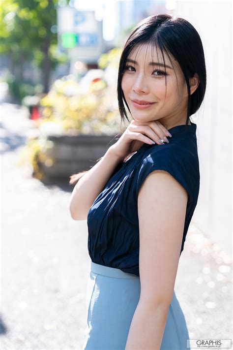 Graphis Gals Glorious V Ph