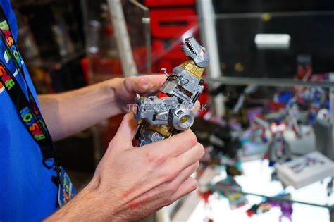 Hascon 2017 Generations Power Of The Primes Display Case Pics Transformers News Tfw2005