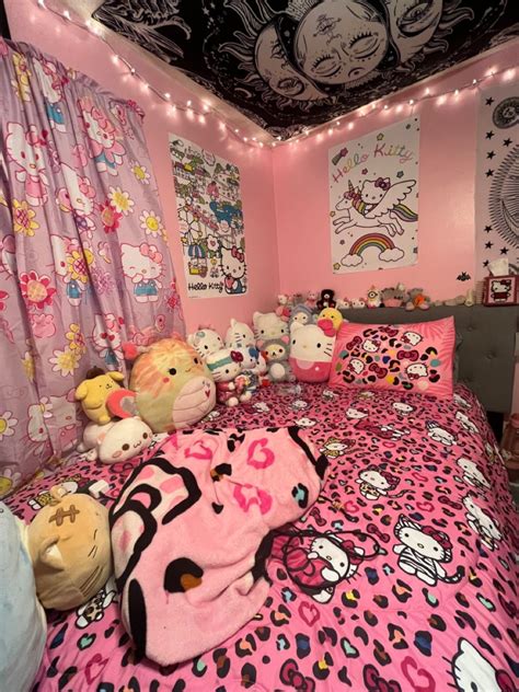 Hello Kitty Bedroom
