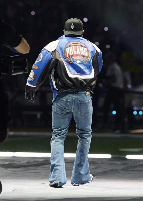 El Significado Del Look De Kendrick Lamar En El Show Del Super Bowl 2025