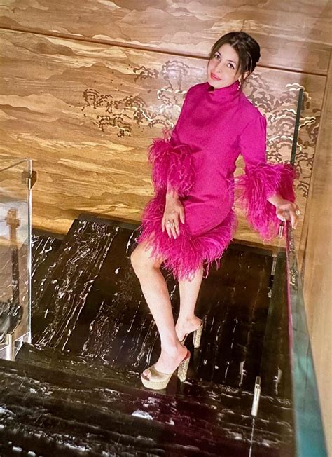 Theglitz Super Woman Nawaz Modi Singhania Being A Woman For Me Is