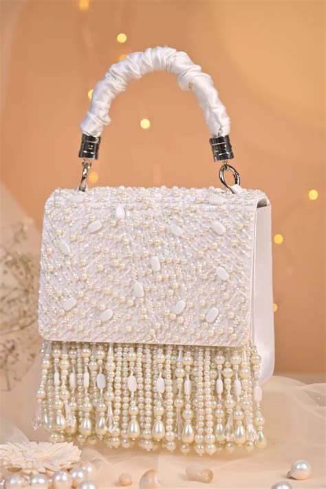 Samara White Bag Clutcheeet East Boutique