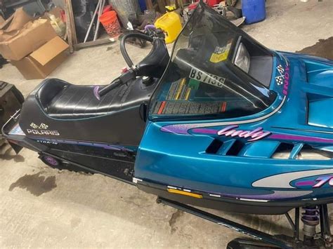Pin Van Ashleigh Op 1997 Polaris Rmk 700
