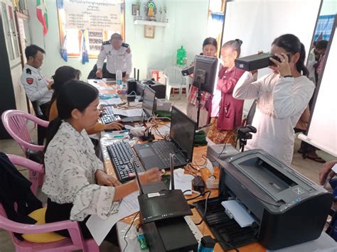 လွိုင်လင်မြို့ပေါ်ရှိ ရပ်ကွက်များတွင် ဇီဝဆိုင်ရာအချက်အလက်များ ကောက်ယူ Information And Public