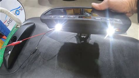 Bmw X4 차량에 전용 하이패스룸미러를 부품세트입니다 설치과정은 아래의 링크를 참조하시면 도움이 됩니다 편리하게 하이패스구간 요금소등을 주행할수 있습니다 Youtube