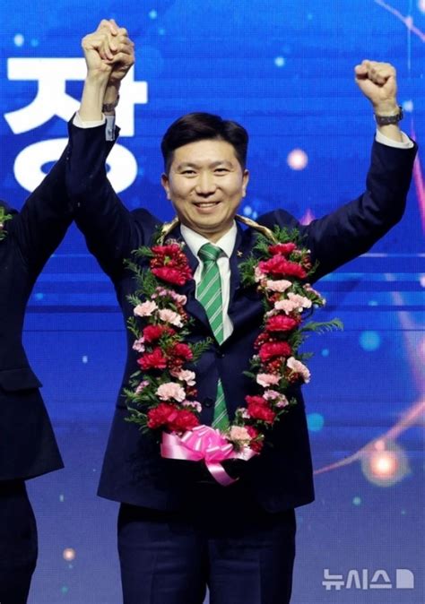 유승민 회장 21년 전 왕하오 꺾은 뒤 했던 그 말 대한체육회를 바꾼다