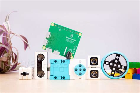 Raspberry Pi Build Hat 树莓派与乐高强强联合