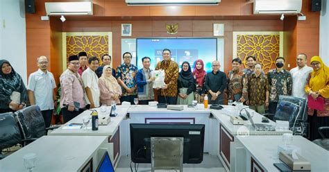 Kolaborasi Dengan Ui Green Metric Uin Jakarta Siap Ciptakan Kampus Ramah Lingkungan