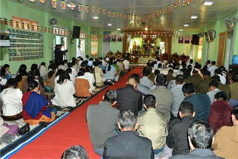 တောင်ကြီးမြို့ရှိ ရွှေဘုန်းပွင့် စေတီတော်မြတ်ကြီး ဓမ္မာရုံ၌ မဟာပန်းလည်တိုင်စိုက်ထူ ခြင်းနှင့် အလ