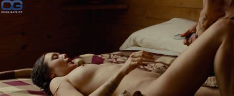 Elizabeth Olsen Nude Pictures Onlyfans Leaks Playboy Photos Sex Scene Uncensored