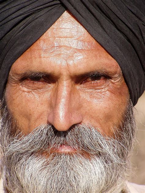 인도 남자 바트 인디언 Pikist