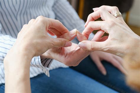 What Is Emdr And How Does It Work