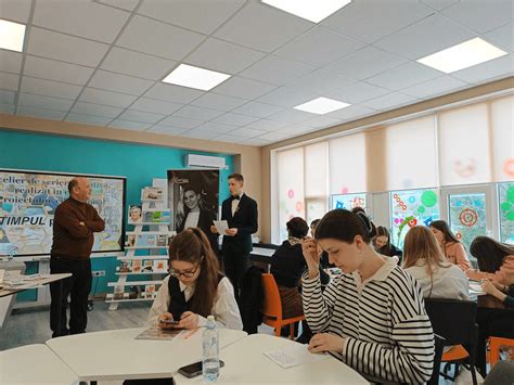 E TIMPUL PENTRU CARTE atelier de scriere Liceul Teoretic Mihai Eminescu Strășeni