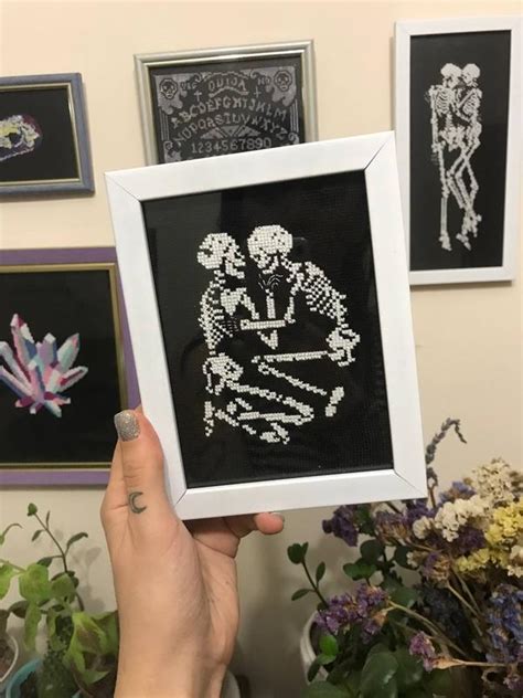 Вишита картина готична закохані скелети подарунок на валентина