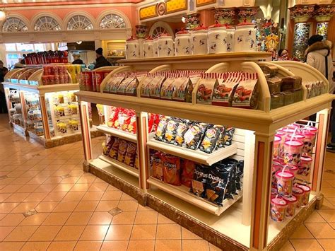 What To Buy At Boardwalk Candy Palace Disneyland Paris