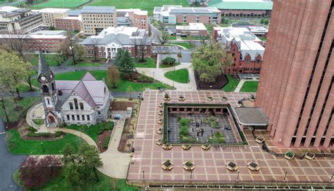 Download University Of Massachusetts Amherst Grounds Wallpaper