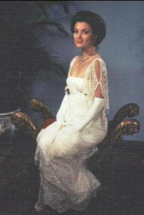 The Portrait Dress From Somewhere In Time Somewhere In Time Jane
