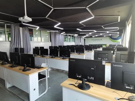 南阳农业职业学院信息工程学院 南阳农业职业学院信息工程学院