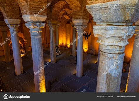 Gulhane Cistern Interior Columns Cistern Istanbul Turkiye 2023 Stock Editorial Photo