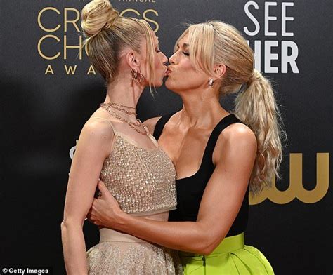 Critics Choice Awards 2022 Hannah Waddingham Flaunts Cleavage Best