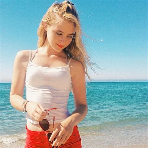 Beach Actrices Féminin Marvel