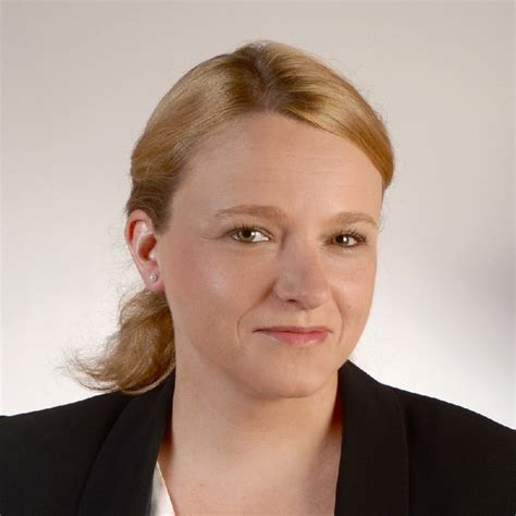 Nicole Seiferts Instagram Twitter And Facebook On Idcrawl