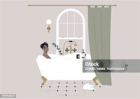 비누 거품으로 편안한 목욕을하는 젊은 남성 아프리카 캐릭터 커튼 뒤의 발톱 발 빈티지 욕조 가정 생활에 대한 스톡 벡터 아트 및 기타 이미지 Istock