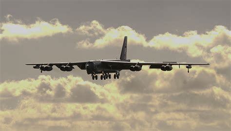 Breaking News – Überflug von zwei B-52 bei der AIRPOWER22! – AIRPOWER24 ...