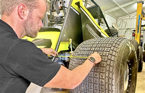 Wheels Track Width And Spacing And Its Effect On Handling