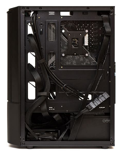 Обзор корпуса Aerocool Quantum Mesh страница 3
