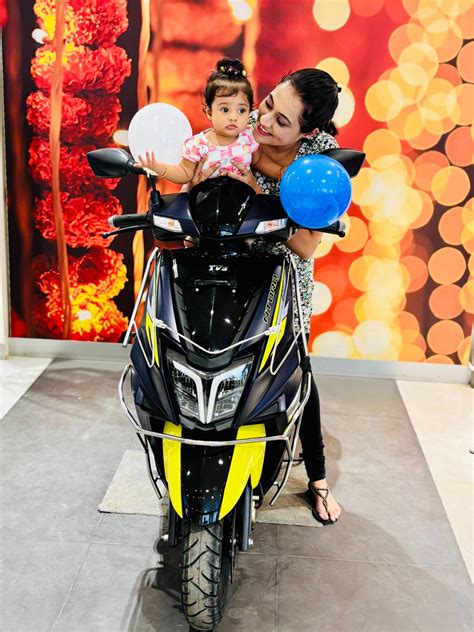 Laboni Bhattacharjee Added A New Photo Laboni Bhattacharjee