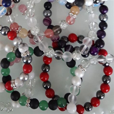 Гривни от естествени камъни и кристали | Ruse