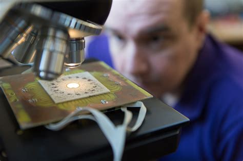 Ultrasonic ‘hands Can Grip Microparticles Cell Research Scientist Live