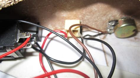 low cost lm386 based guitar amplifier instructables