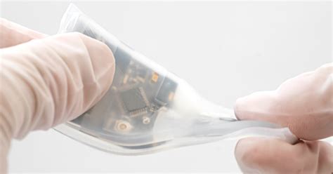 the engineer wearable ultrasonic sensor monitors people on the move